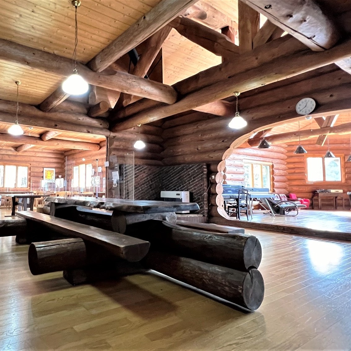 Bellbottom Studios – 富士山を望むリゾート滞在型音楽スタジオ