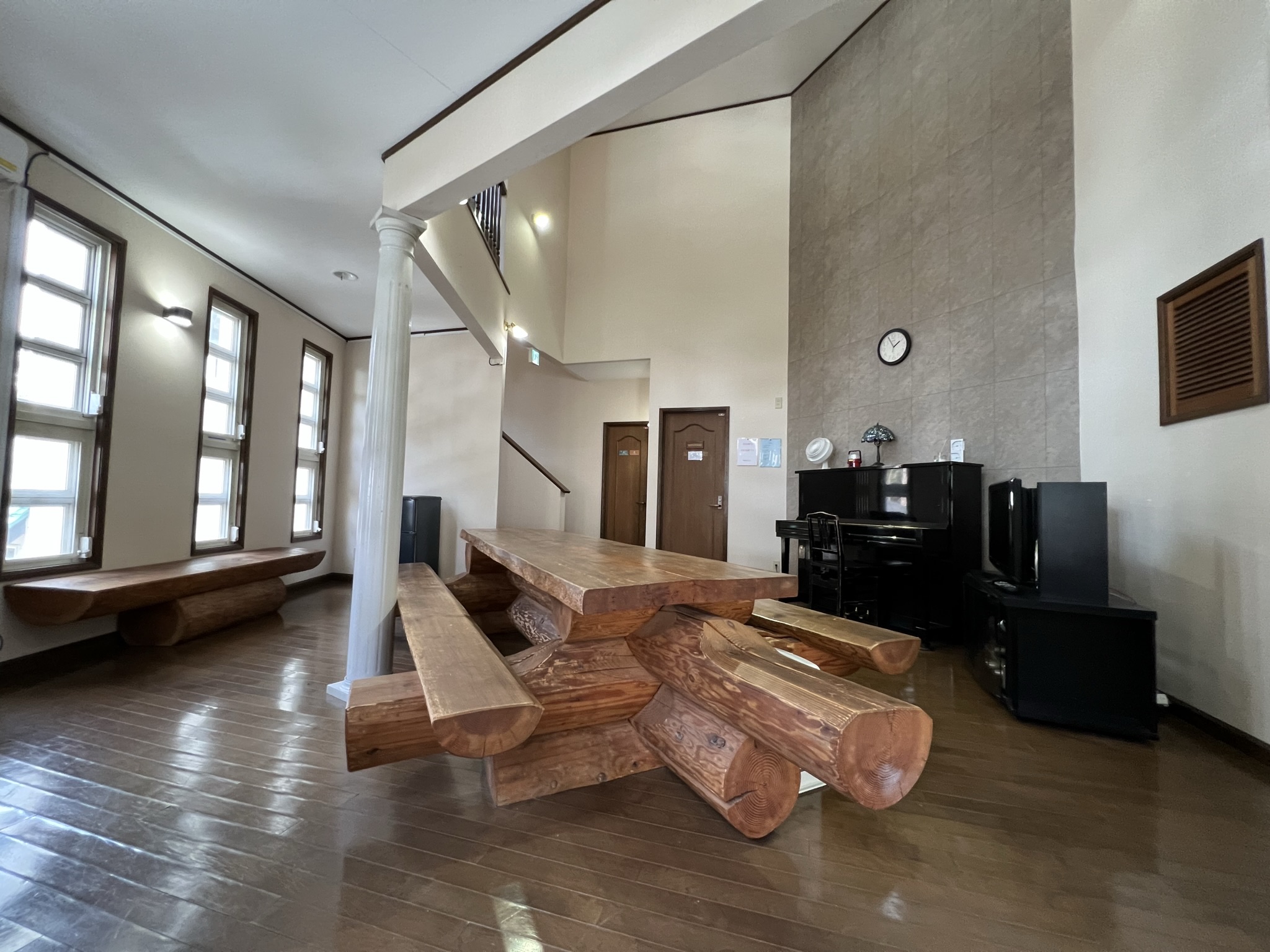 Lodging – Bellbottom Studios