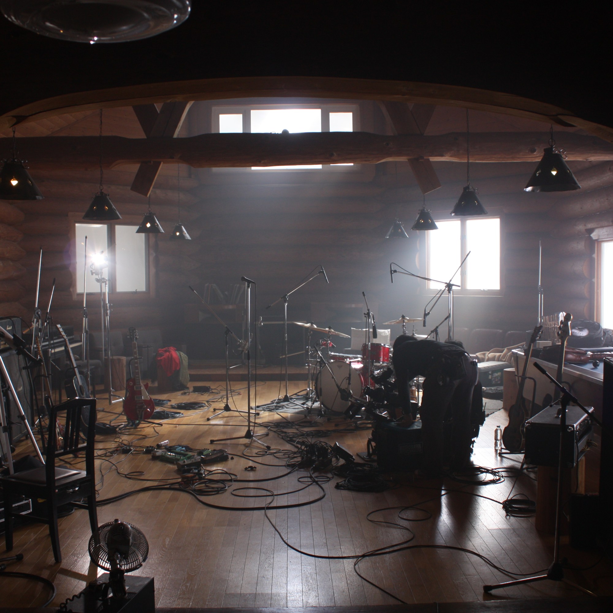 Bellbottom Studios – 富士山を望むリゾート滞在型音楽スタジオ