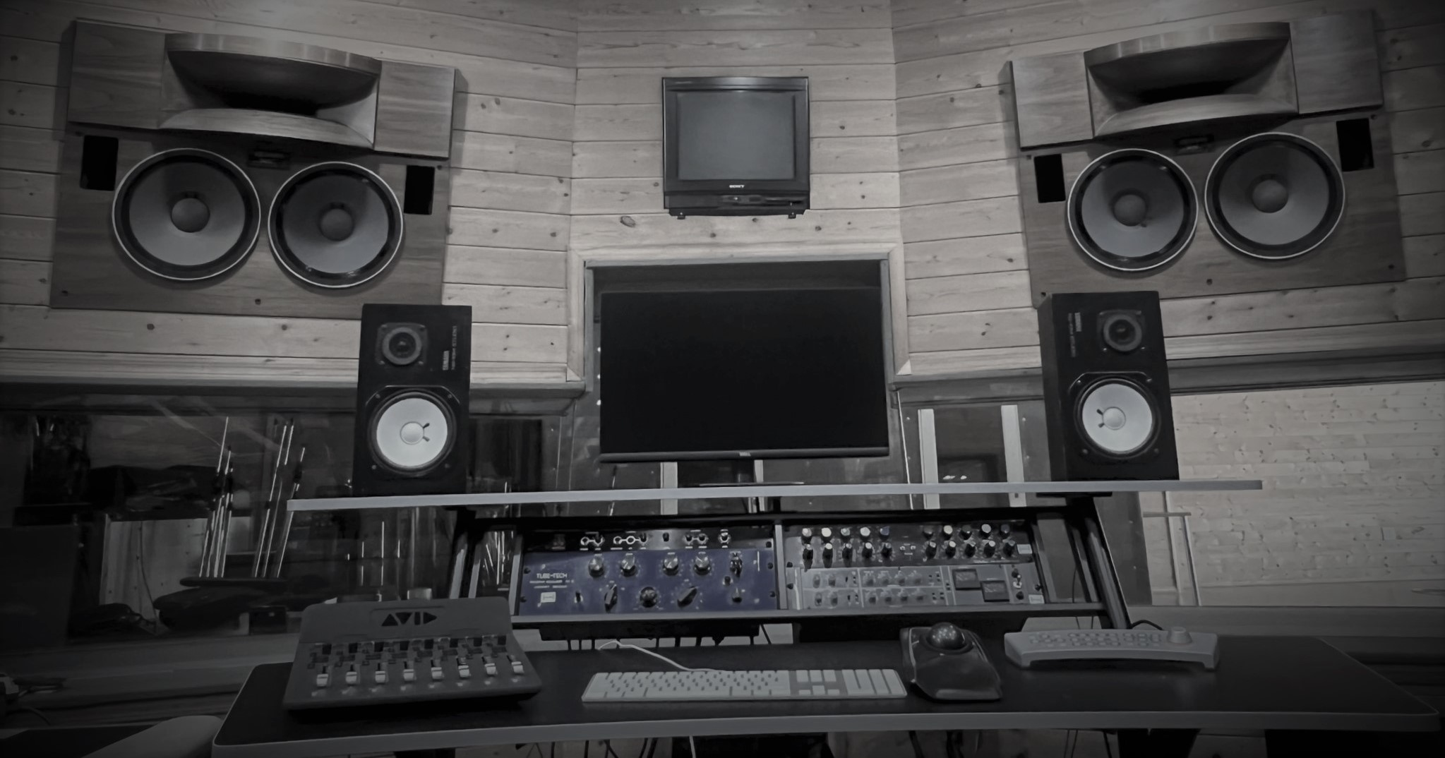 What’s Up – Bellbottom Studios